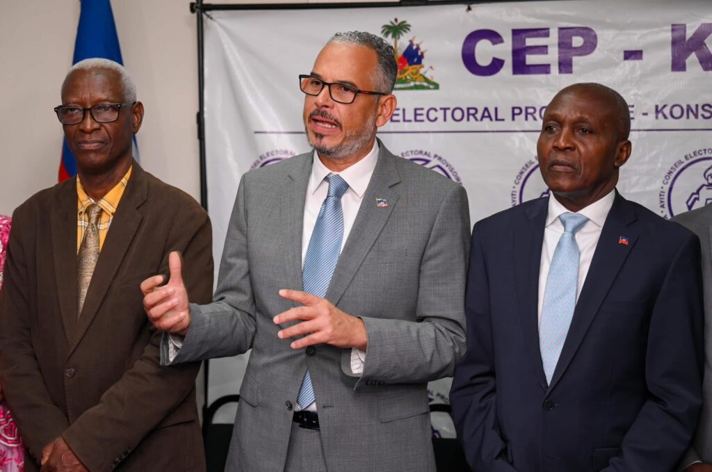 Le Premier Ministre R affirme Son Engagement Pour La S curit Et La
